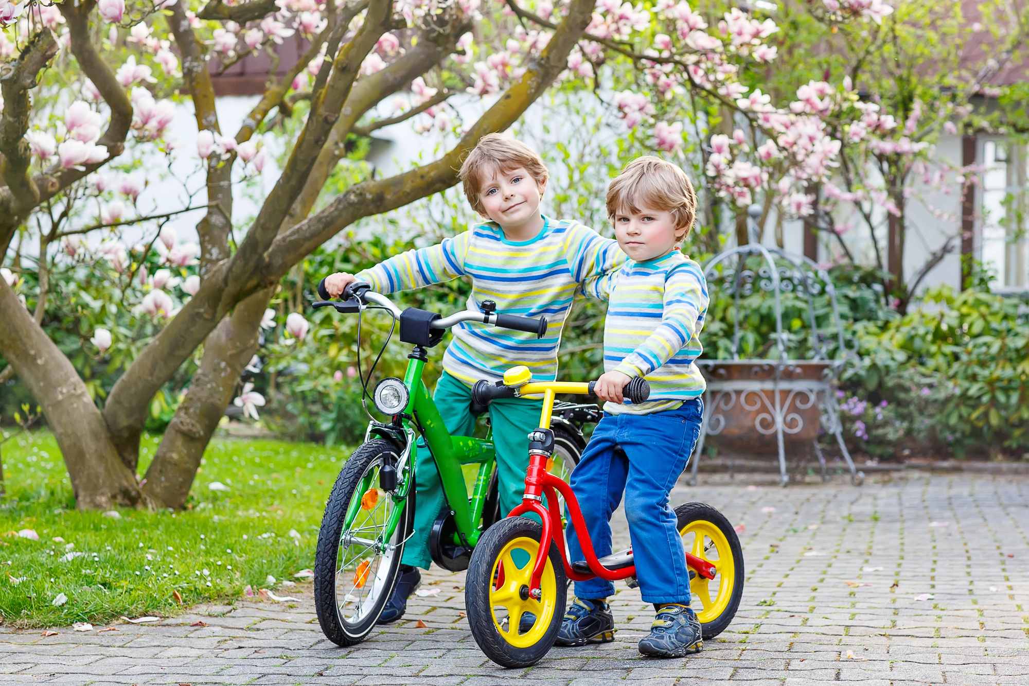 Passer de la draisienne au vélo : guide pratique pour les parents ...